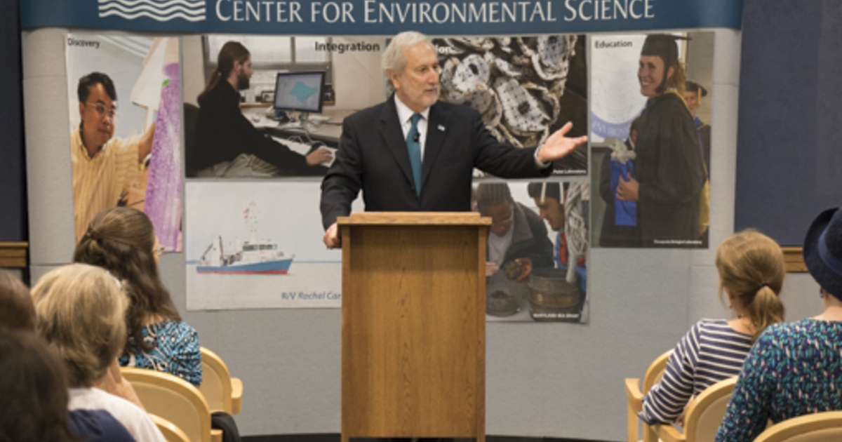 New fund supports students, research in Don Boesch's honor | University ...